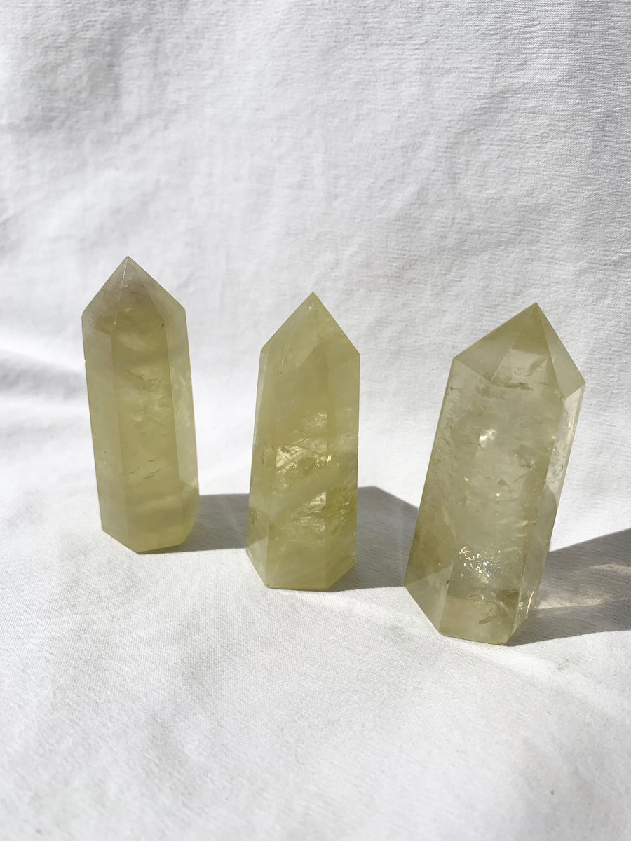 Lemon Quartz point - 6.5-7.5 cm – Native Hart Crystals