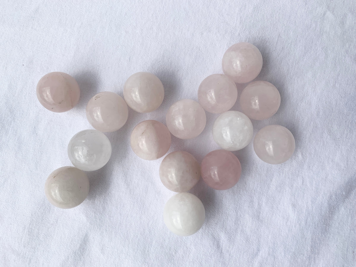 Rose Quartz mini sphere – Native Hart Crystals